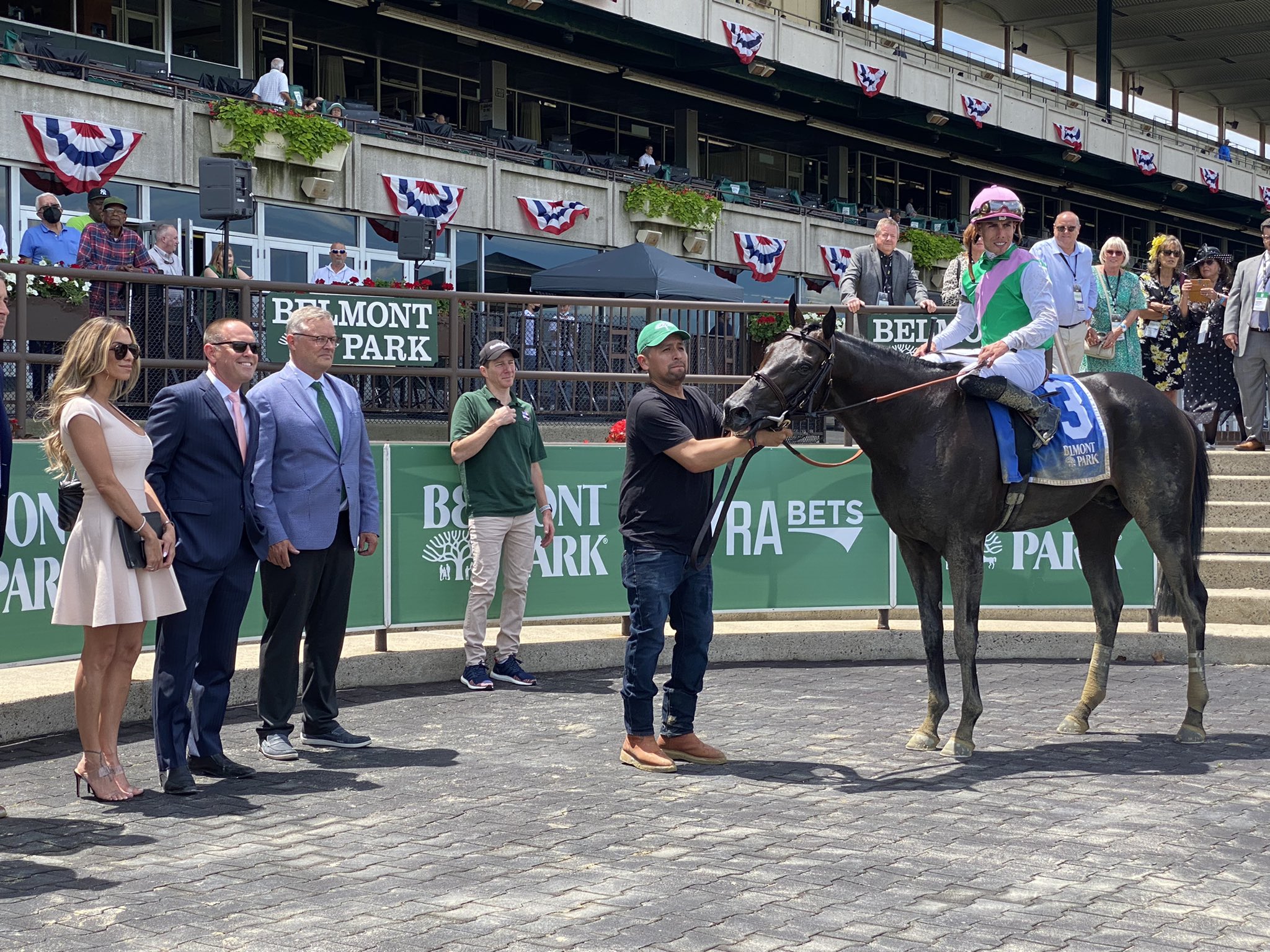 Homebred Artorius breaks his maiden in decisive fashion - Racing